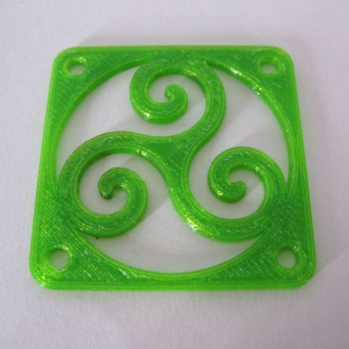 3D Printable 40mm_fan_cover_set by Mario Molon