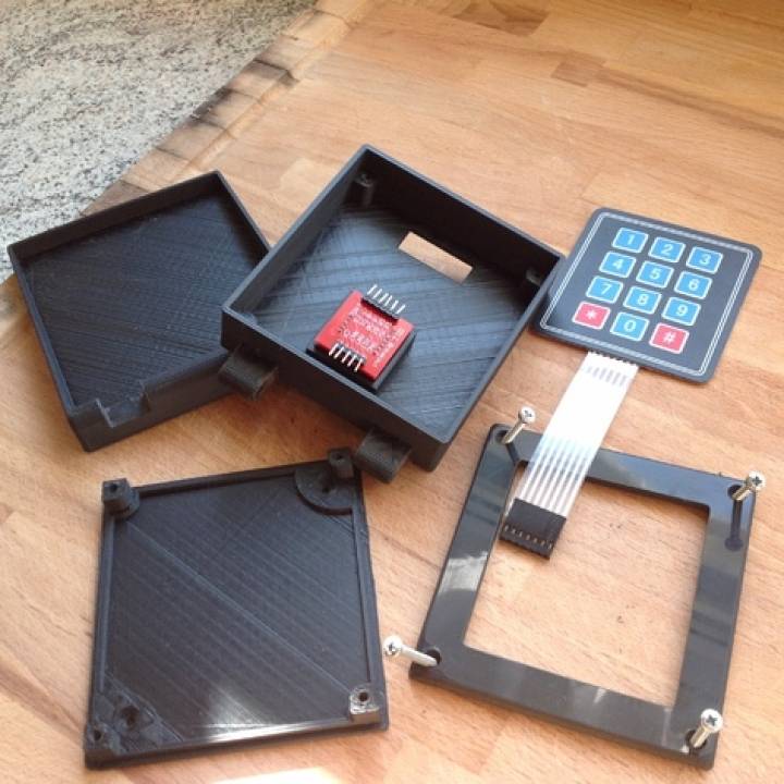 3D Printable Case Keypad by Kris De Voecht