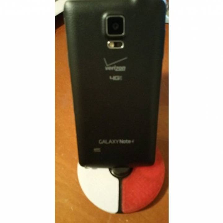 3D Printable Pokemon Spinner Phone Stand by Three Dee