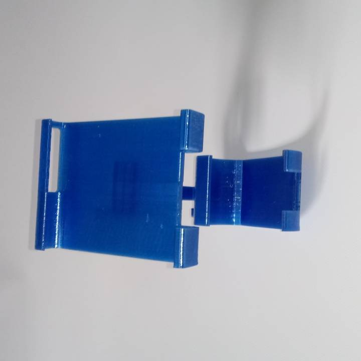 3D Printable Switch Pro Holder_V2 by Jeremy Delisle