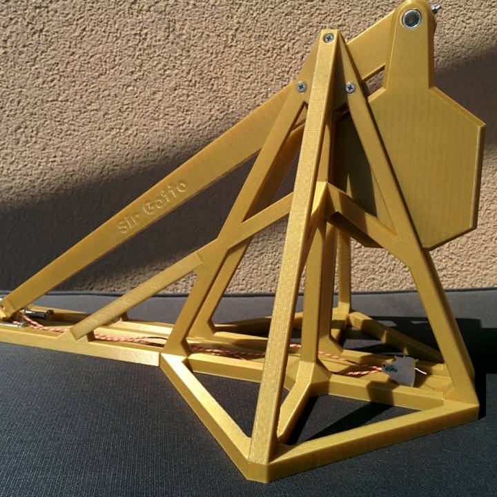 3D Printable Trebuchet by Philipp Mlekusch