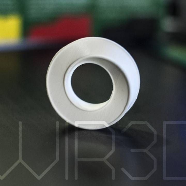 3D Printable Mobius Strip by Giulia Principe