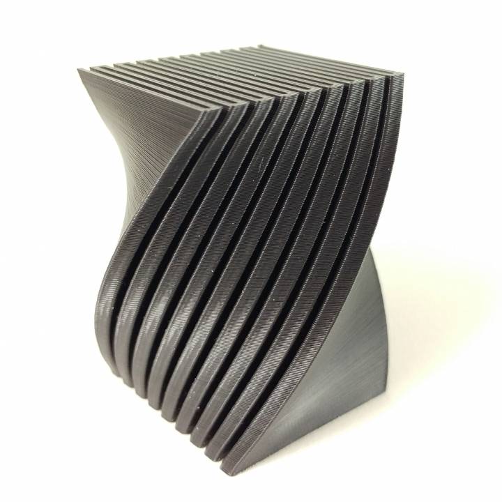 3D Printable Support Material Twist - Side Table by Michael Daniel Miller
