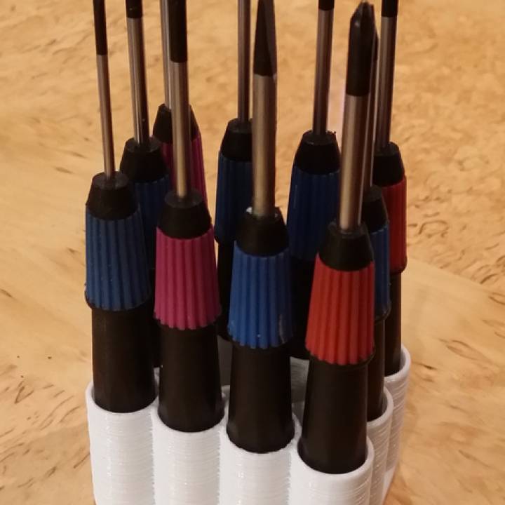3D Printable Customizable Screwdriver Holder by Kjell Kernen