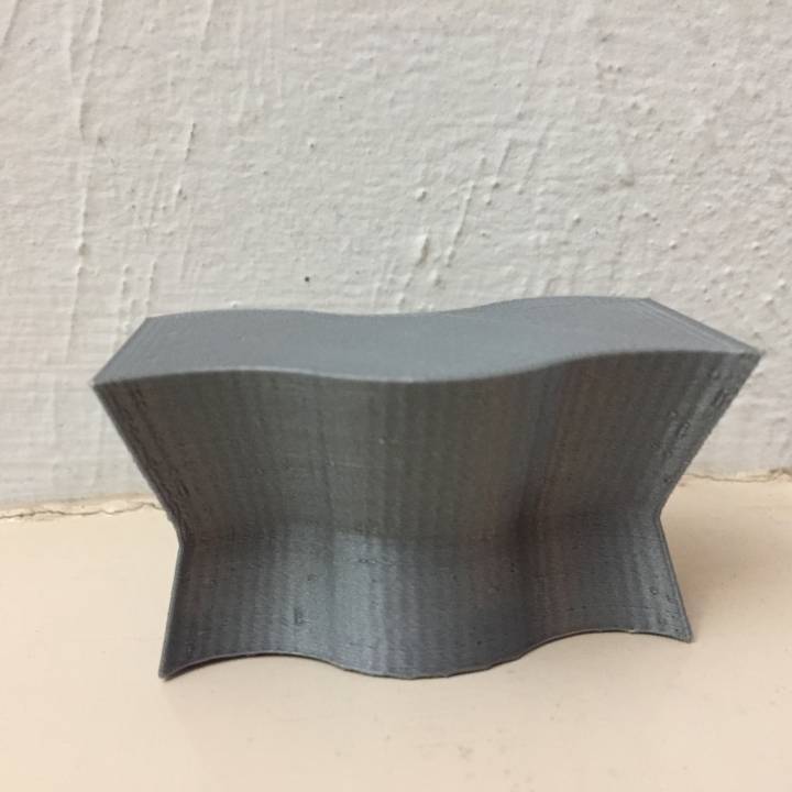 3D Printable Curvy Table by Jon Hoffman