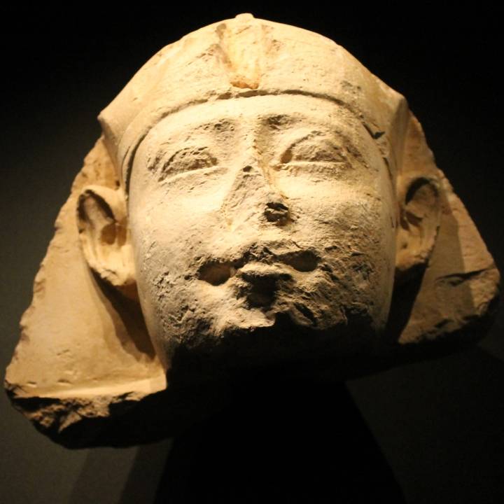 3D Printable Pharaoh Head by Scan The World