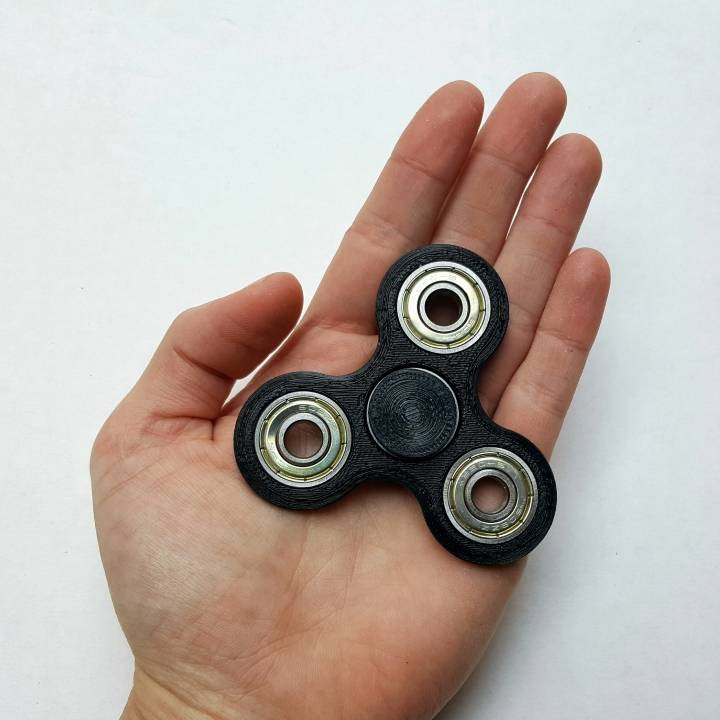 3D Printable Rounded Fidget Spinner w/ 608 Bearings! by 3D Central