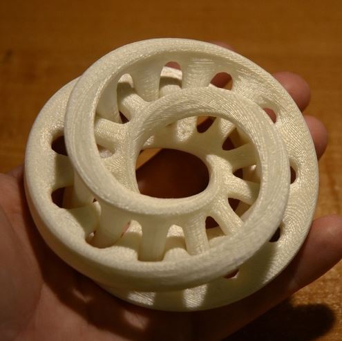 3D Printable Interlocking 3D Moebius Sculpture by Roman Hegglin