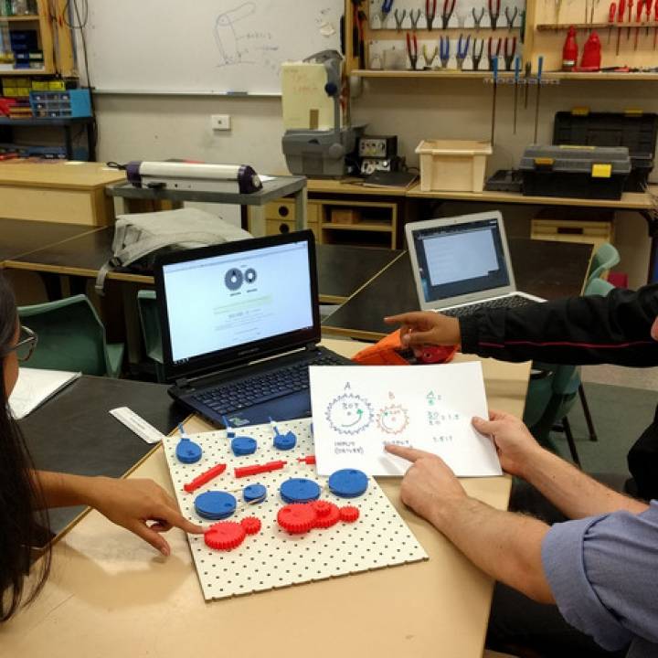 3D Printable Mechanism Teaching Board by Evan Kennedy