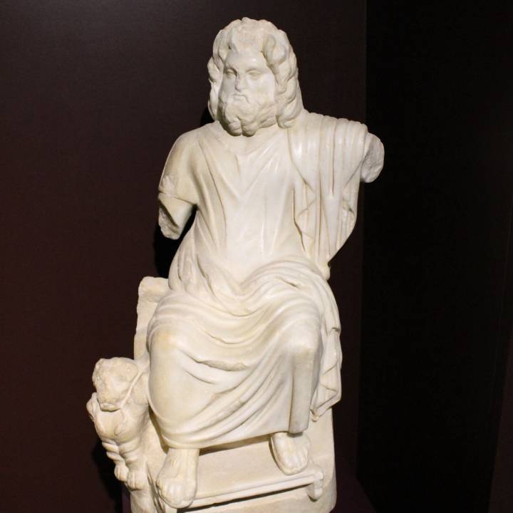 3D Printable Statue of Zeus-Serapis by Scan The World