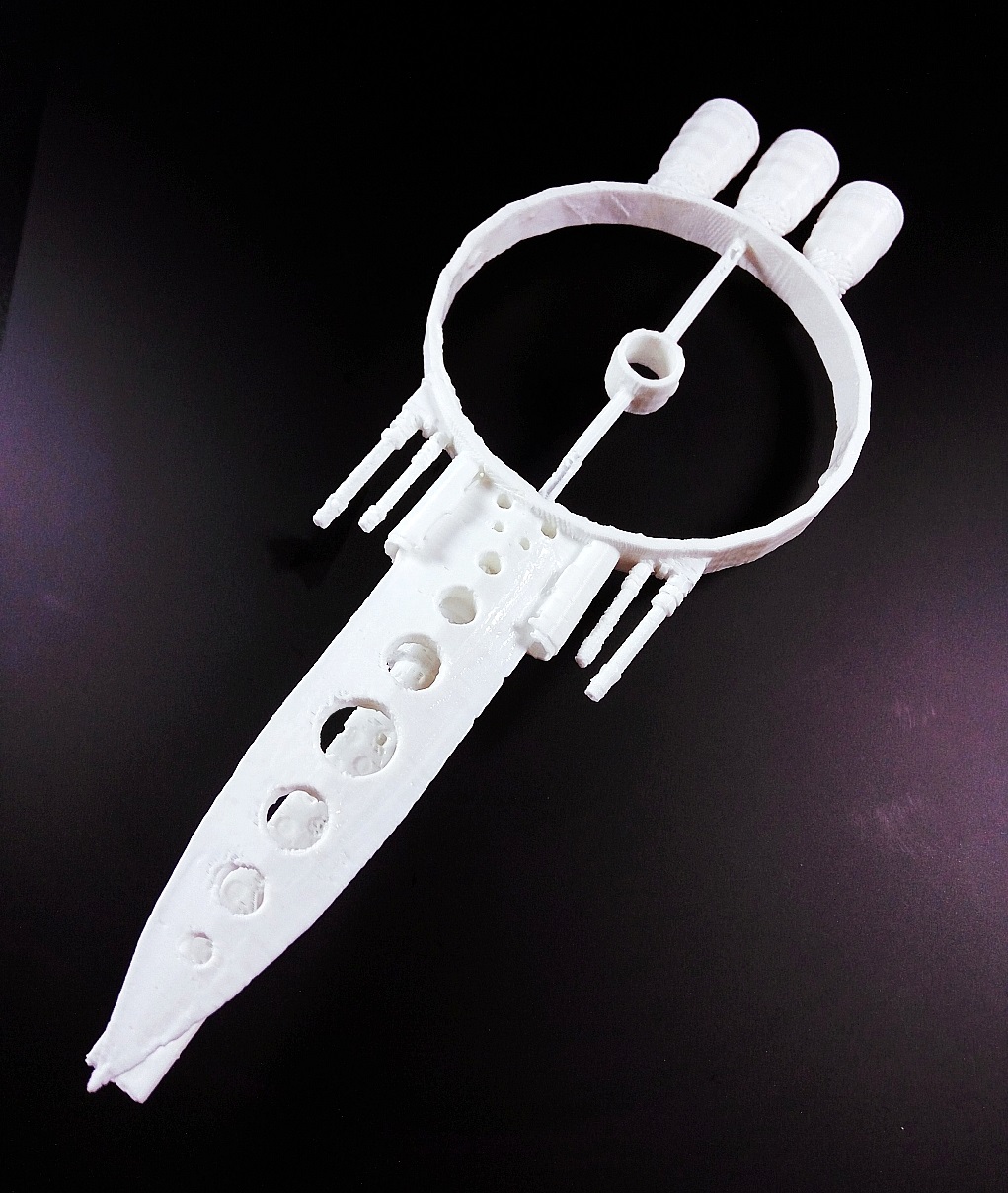 3D Printable KitBash Ship by MakeVr