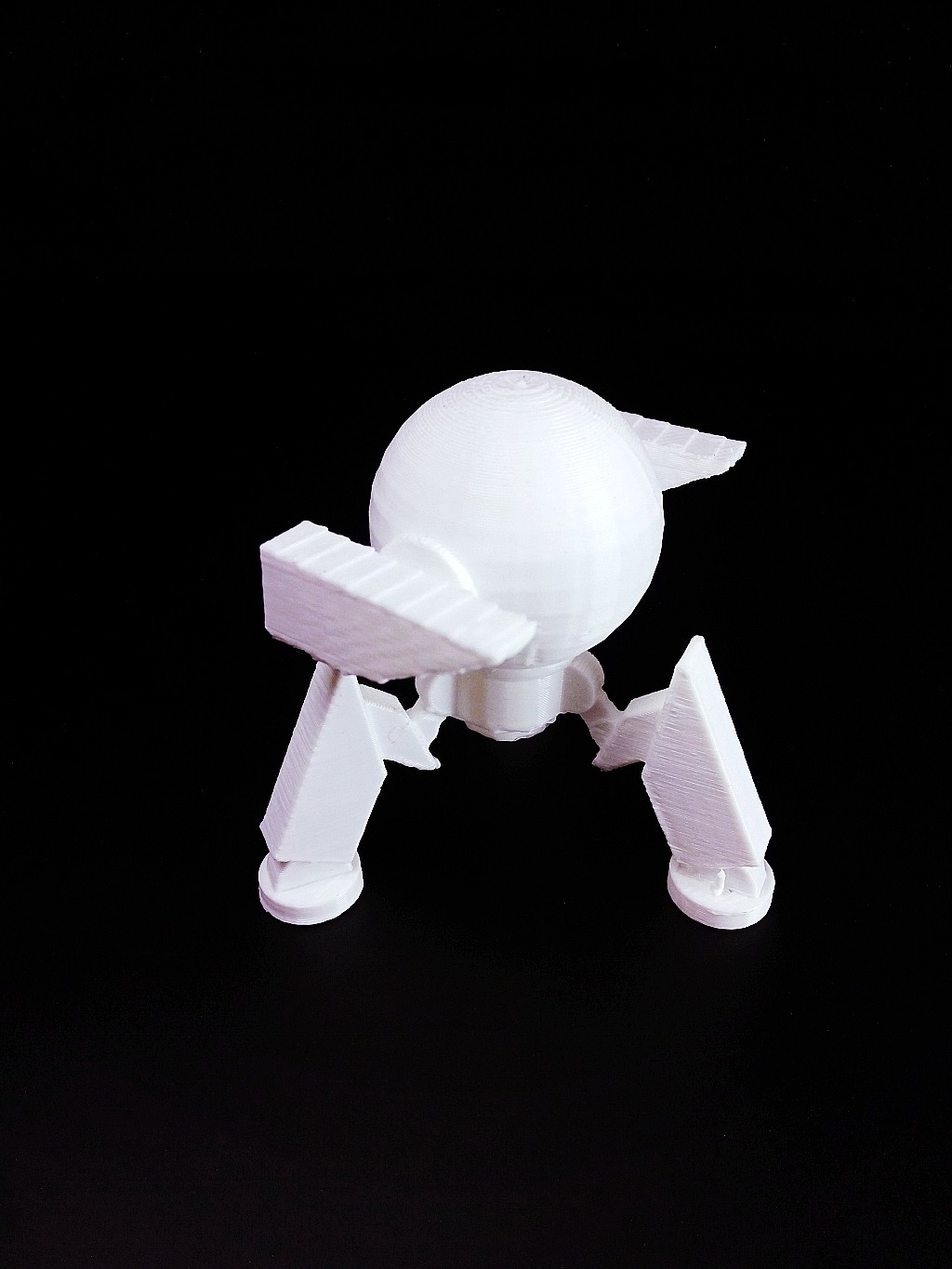 3D Printable Tri-Leg Mech by MakeVr