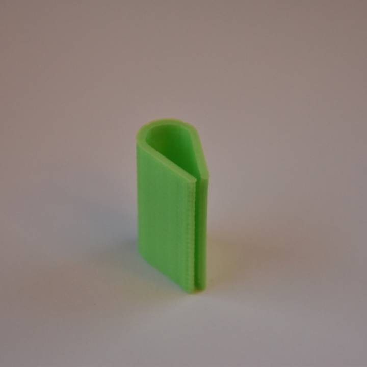 3D Printable Clip for paper by Johan Link