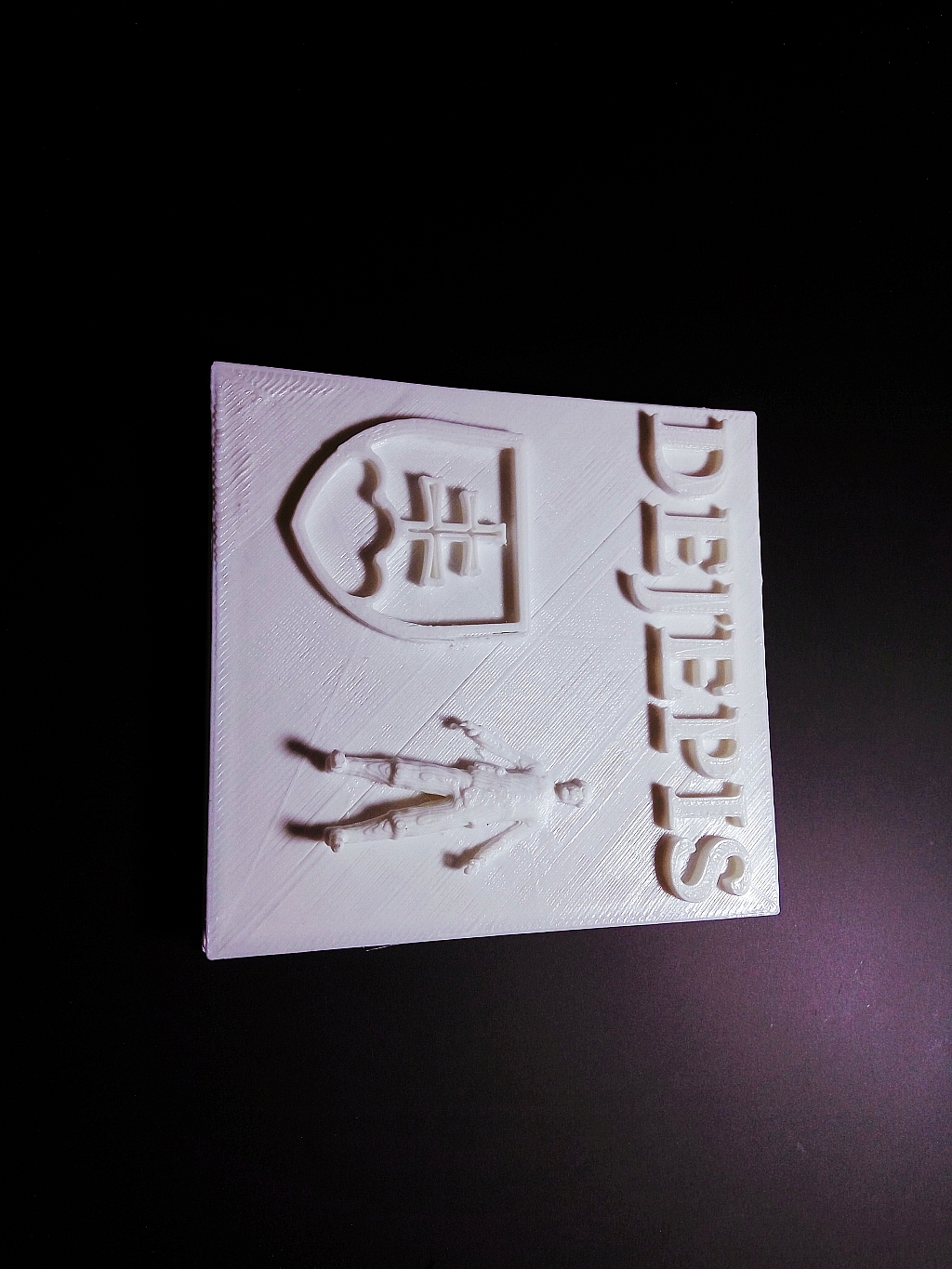 3D Printable Nazou Slovina by PeterRigo