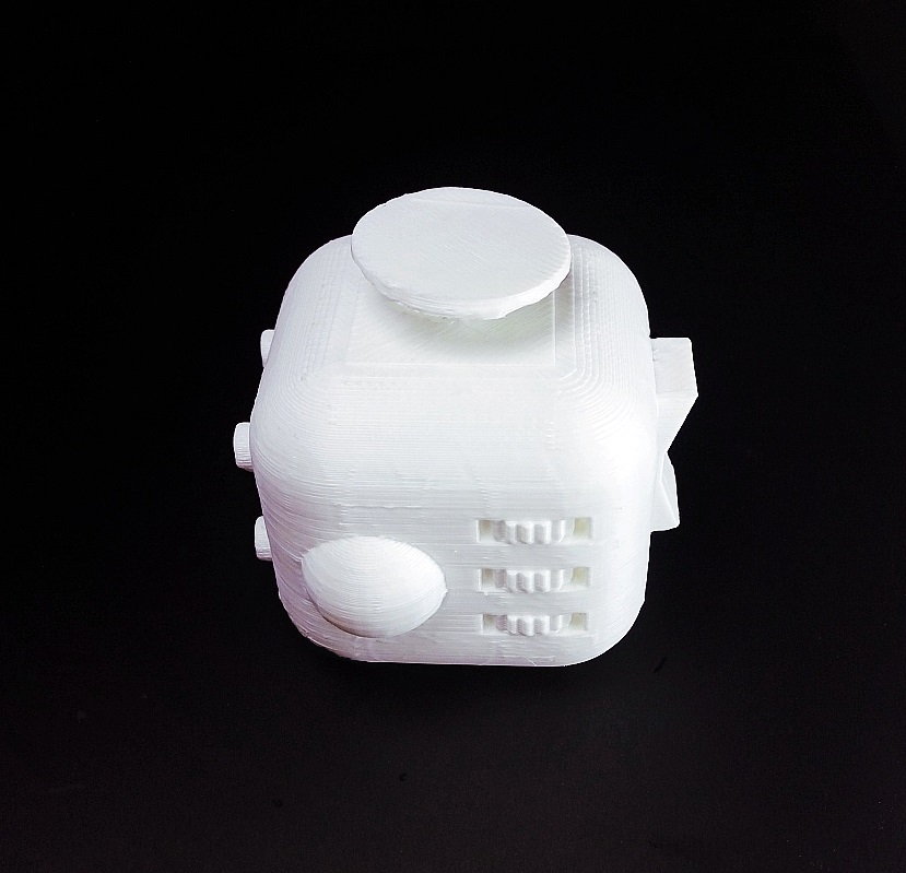 3D Printable Copy of Fidget Cube by logan
