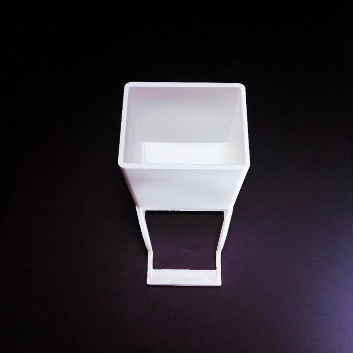 3D Printable Powermatic_Mini_Hopper by Blllllllllllllllllll