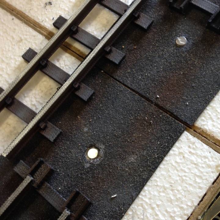 3D Printable Modular Railway joining track 32 and 45 mm by Leif Myrberg