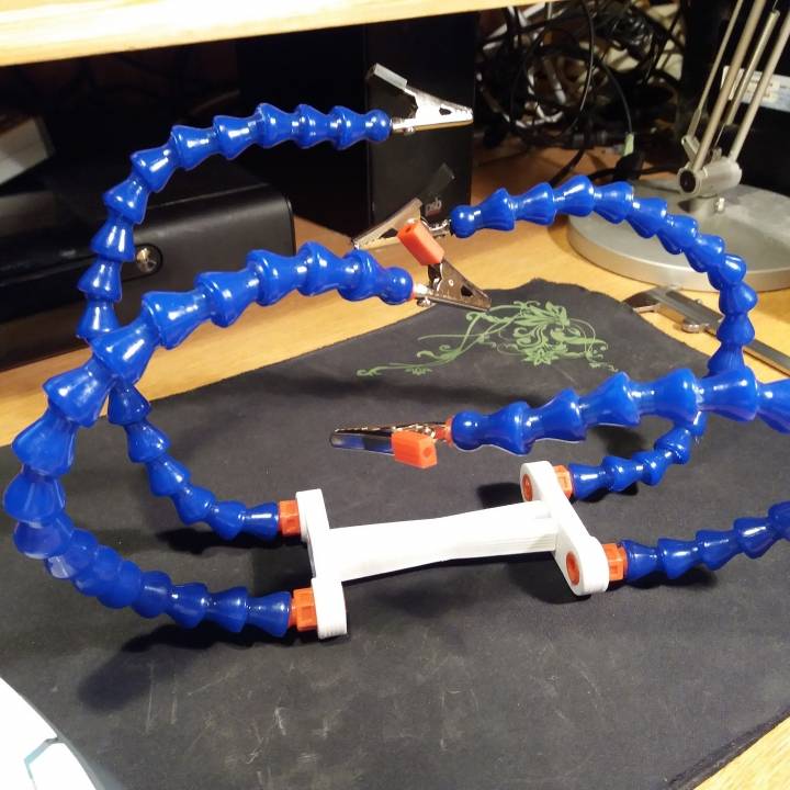 3D Printable My AWESOME collapsable and modular third hand by Karl ...