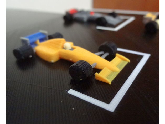 3D Printable F1 starting grid - 6 colors printed in one time. by Davide ...
