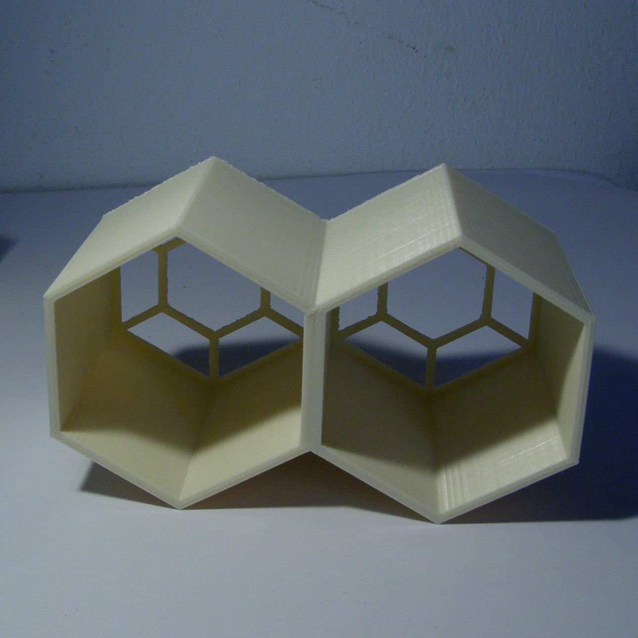 3D Printable Modular Hex Drawers by Dan O'Connell
