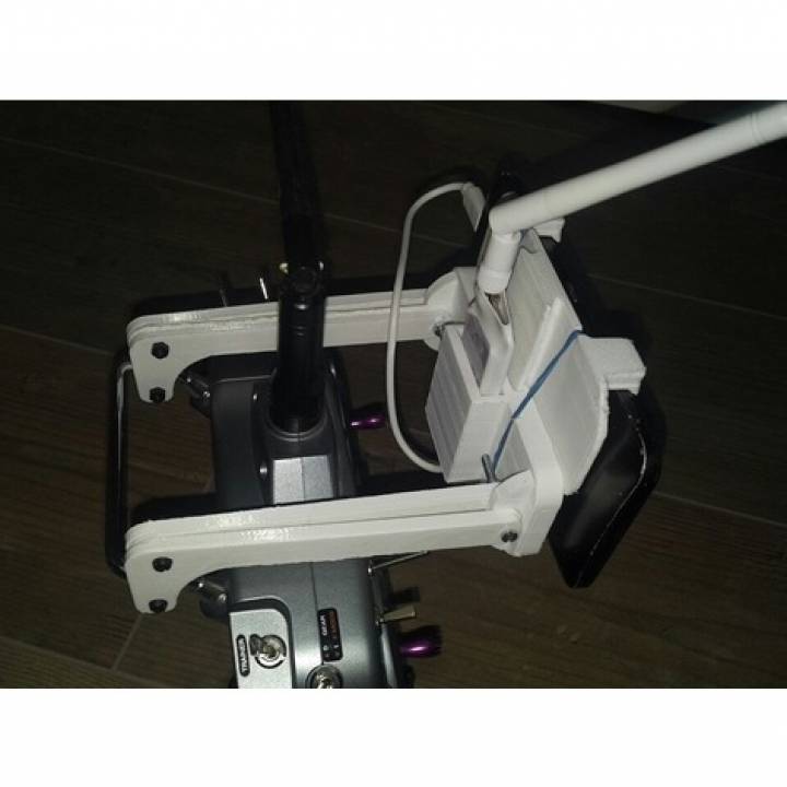 3D Printable Smartphone holder for DX6i by Daniel Scheidler