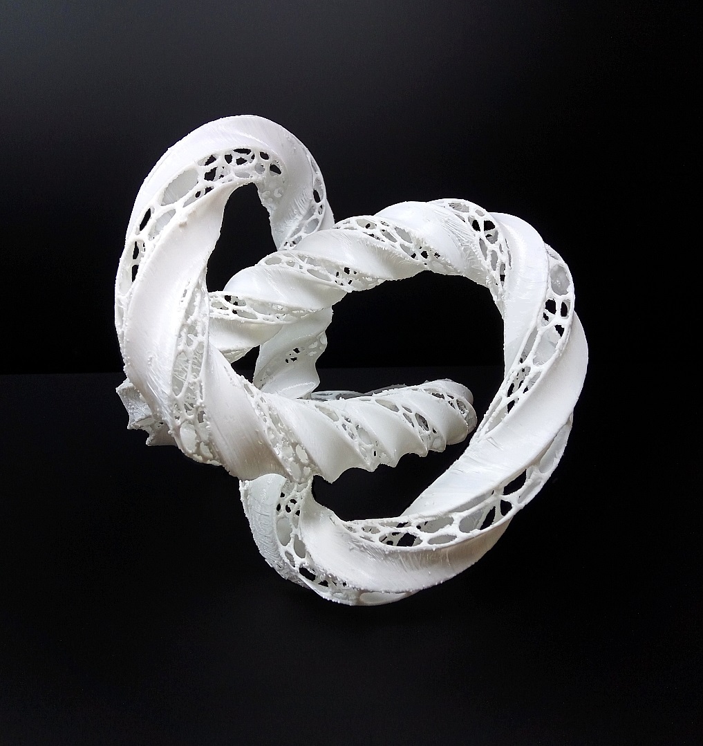 3D Printable Twisted Trefoil Knot by Dan O'Connell