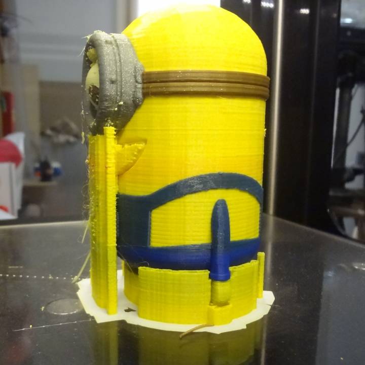 3D Printable Big Minion - 6 colors 3D printing with Flux capacitor by ...