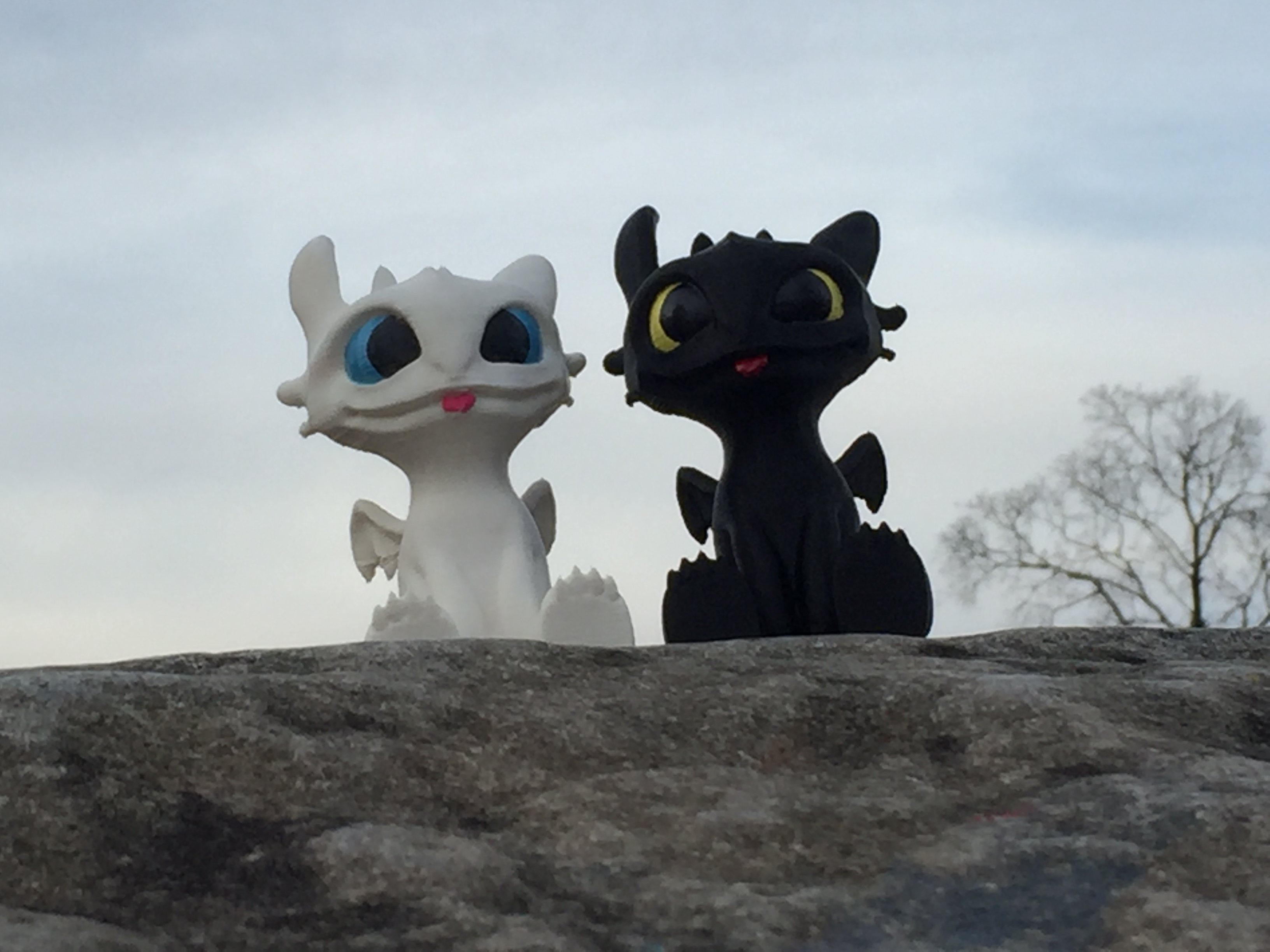 3D Printable Toothless by Henry Qiu