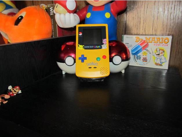 3D Printable Minimalist GameBoy Color Stand by Fluffy