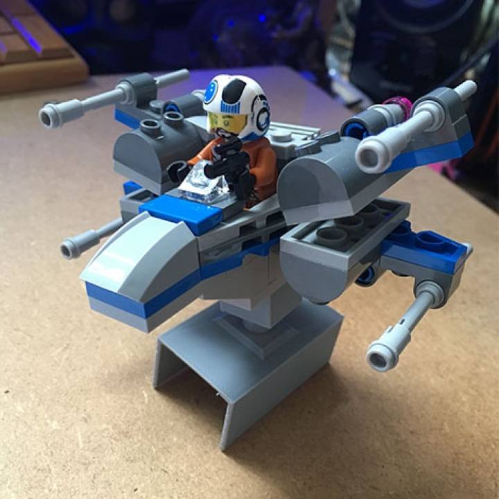 3D Printable Lego Brick 2x2 - Ball & Socket Monitor Stand by Hayley Adams