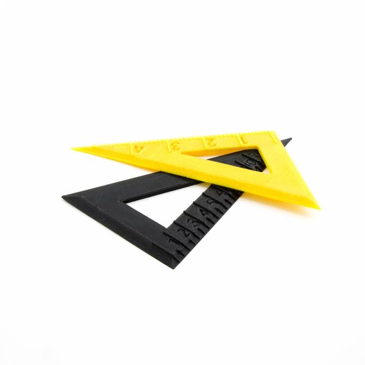 3D Printable Triangular Ruler by New Matter