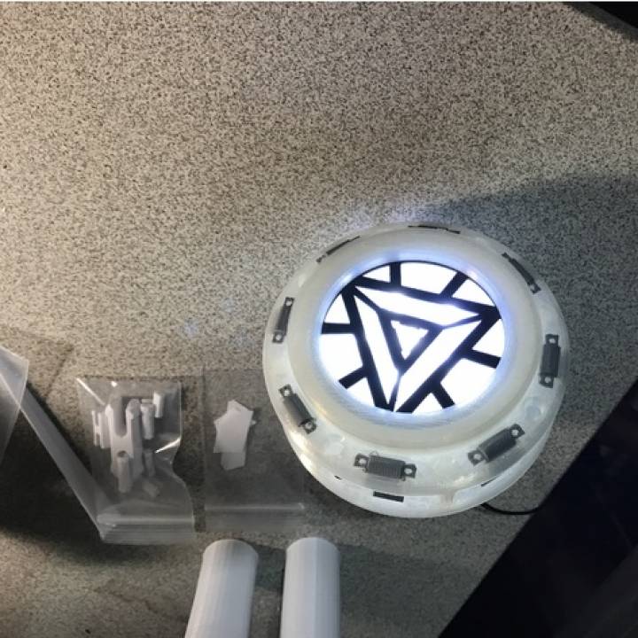 3D Printable Desktop Arc Reactor - Lamp by Darrin Mcland