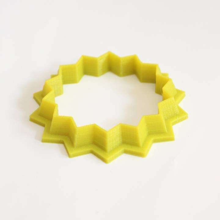 3D Printable sun cookie cutter by Mathis