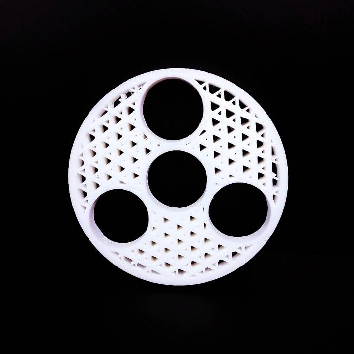 3D Printable Vector Spinner by Kai H