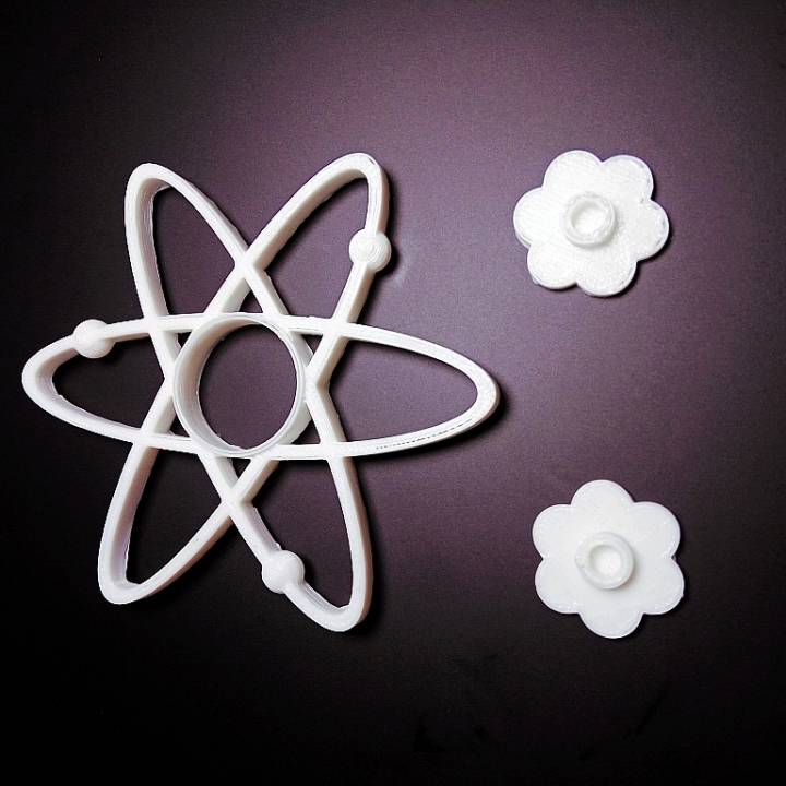 3D Printable Atomic Fidget by Aidan Eclavea