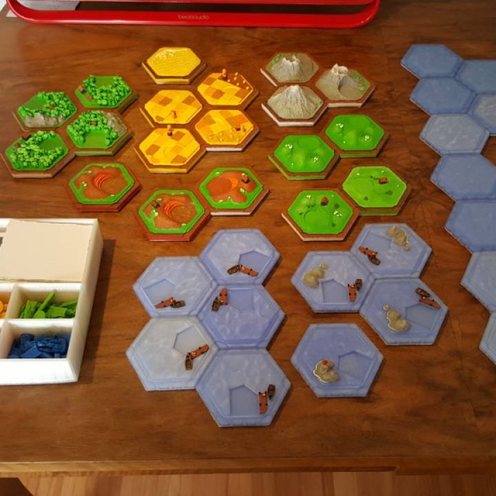 3D Printable storage settler of catan by Moe Zarrella