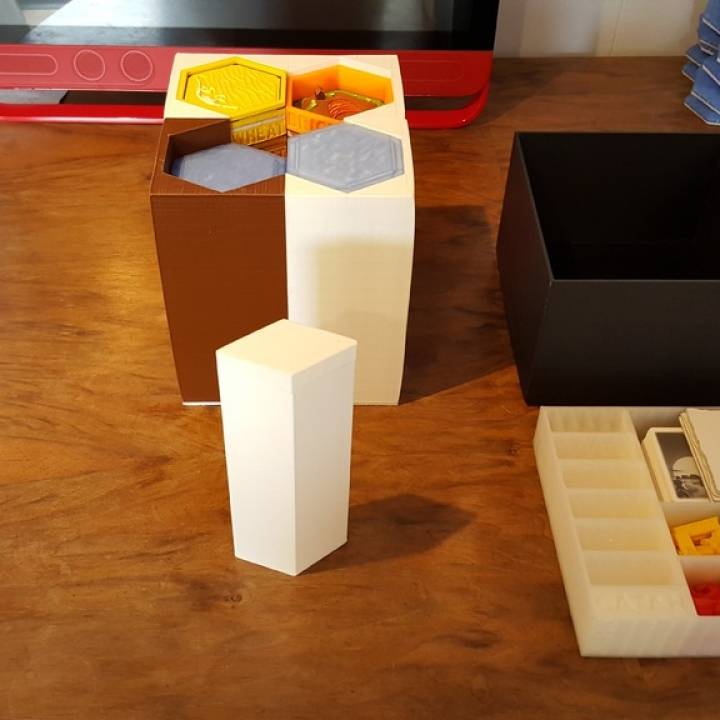 3D Printable storage settler of catan by Moe Zarrella