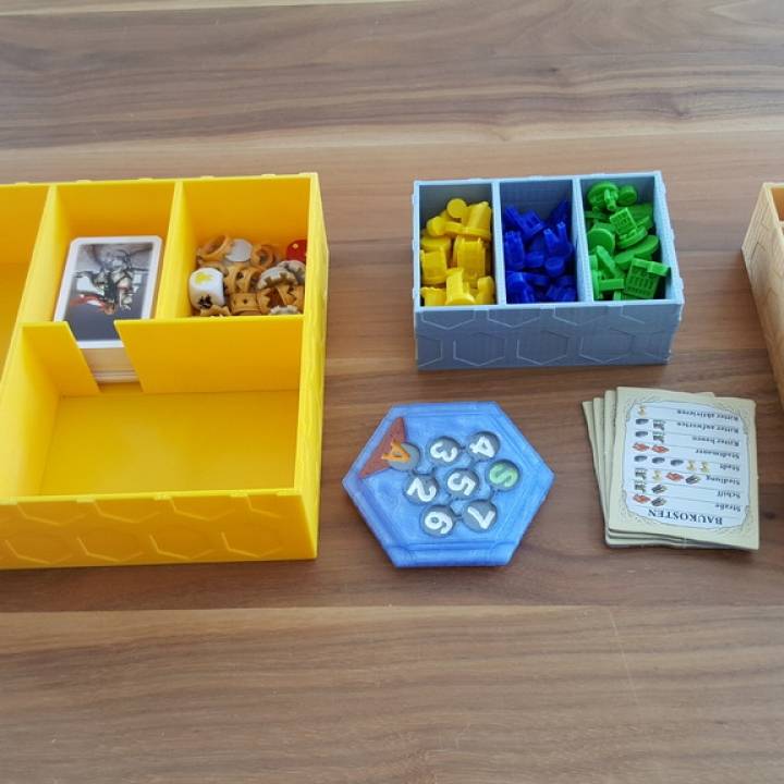 3D Printable Storage box (city & knights) by Moe Zarrella