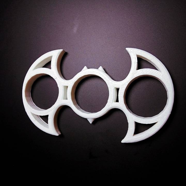 3D Printable Bat Spinner by amitoj kochar