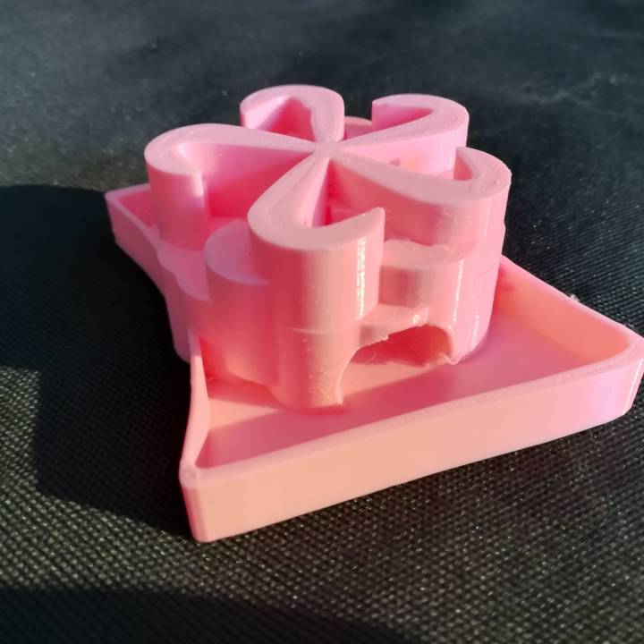 3D Printable tinkercad_flower_pot by Steffen Quievreux
