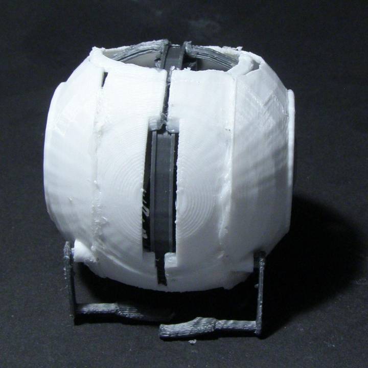 3D Printable Portal core by Rowan Reid