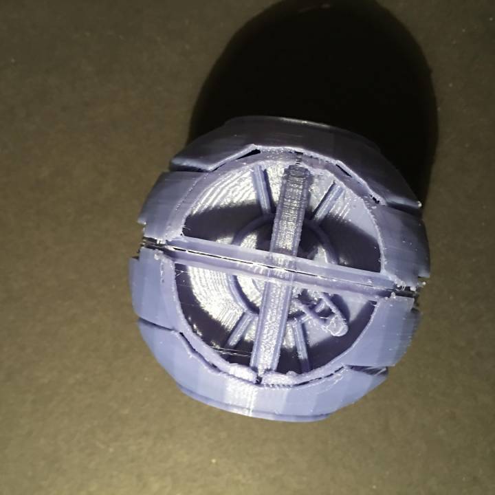 3D Printable Portal core by Rowan Reid