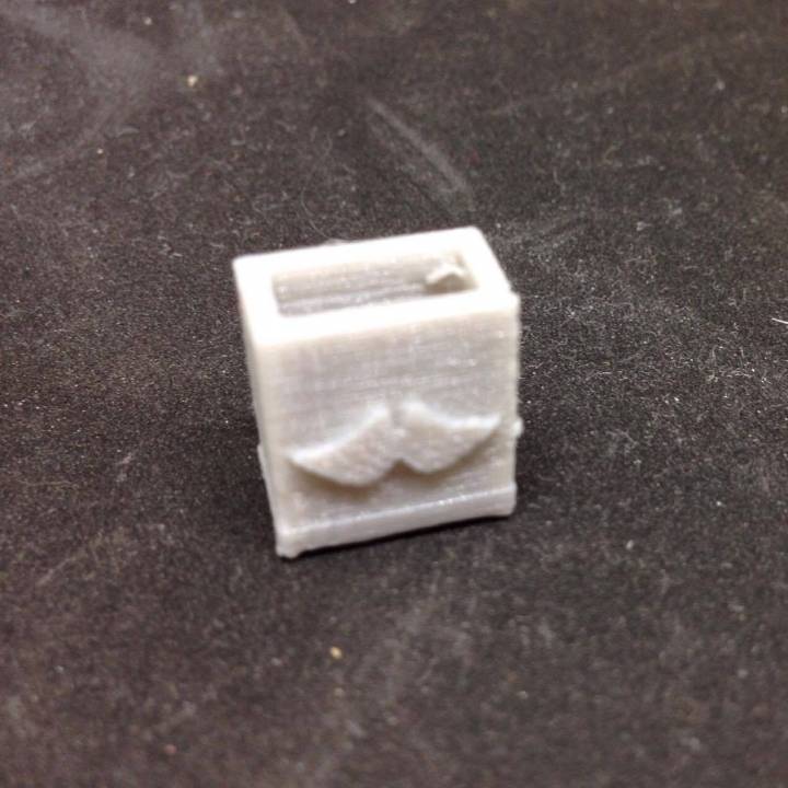 3D Printable USB Case by EJ Kim