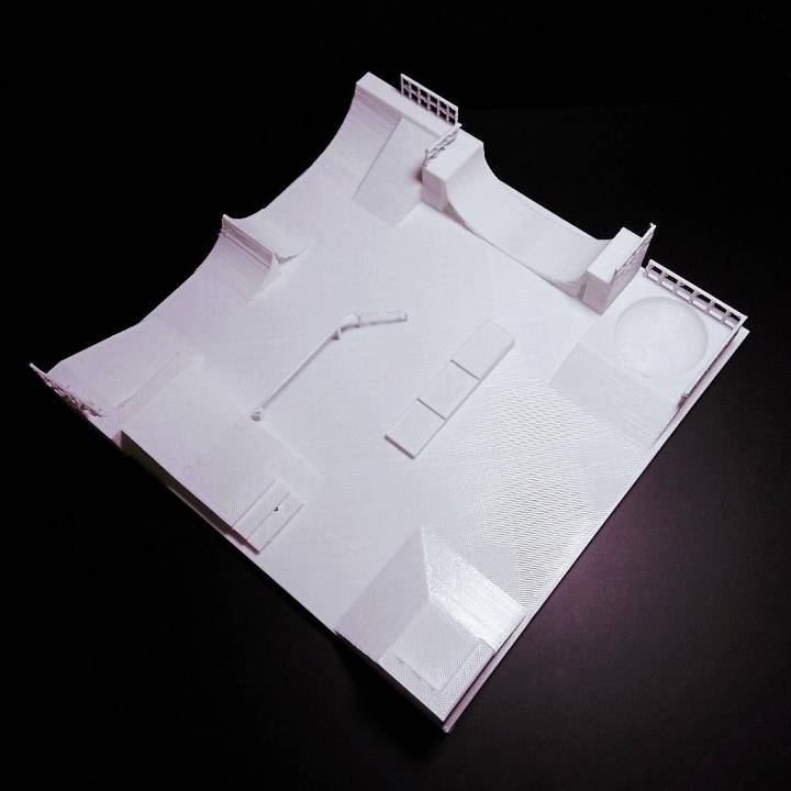 3D Printable Finger board skate park by Oliver McGill