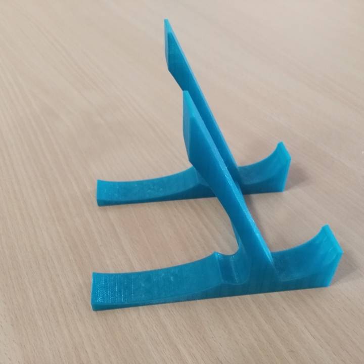 3D Printable Tab/Pad Table Support by Cyberespace Plourin