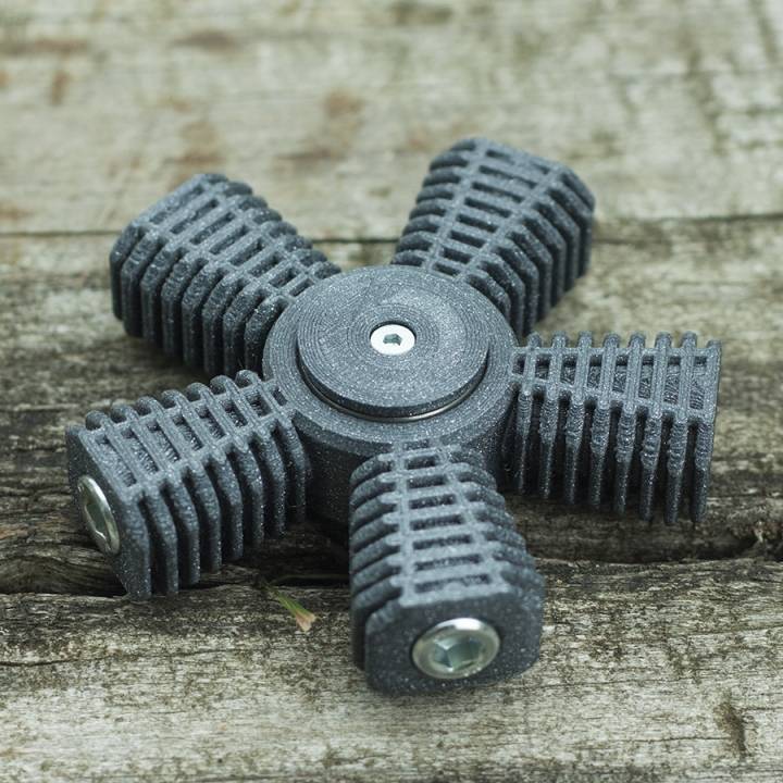 3D Printable Rotary Engine Spinner 1.5 M6 by Michal Fanta
