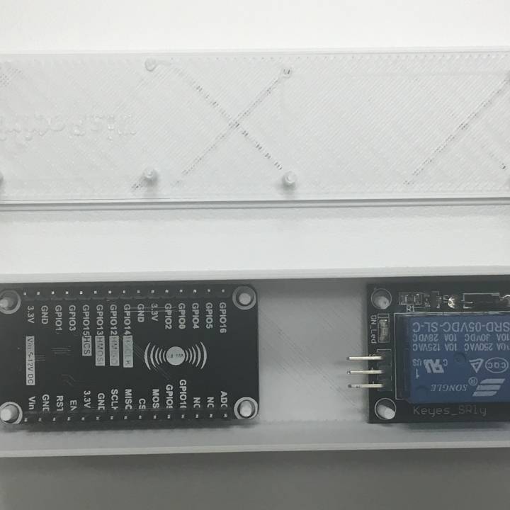 3D Printable NodeMcu and 5v Single Channel Relay Enclosure by Ceasar ...