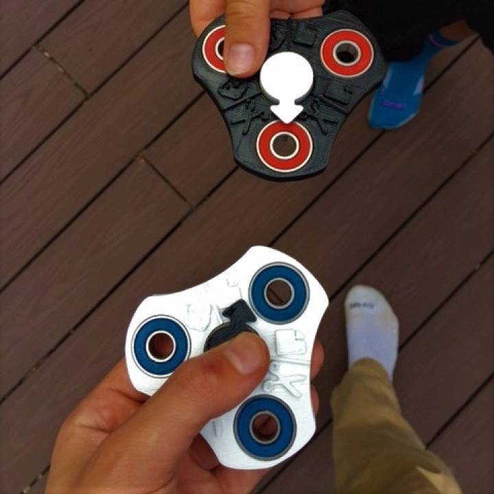 3D Printable Rock, Paper, Scissor, SPIN! by Sam Suchin