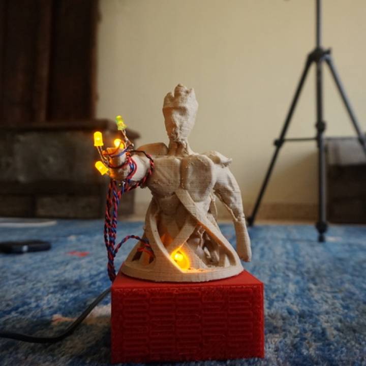 3D Printable Groot LED Lamp by William Richmond