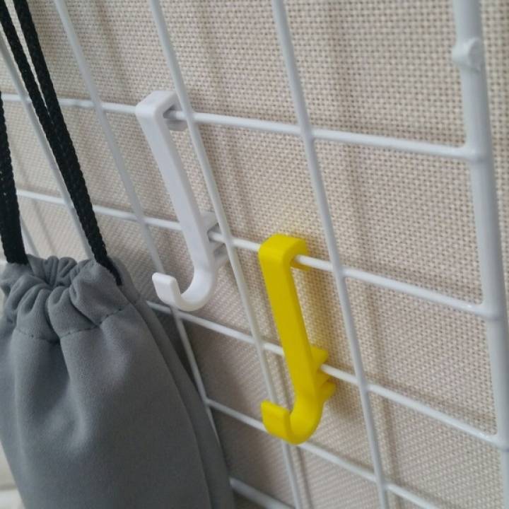 3D Printable steel net panel hooker by Chang won joo